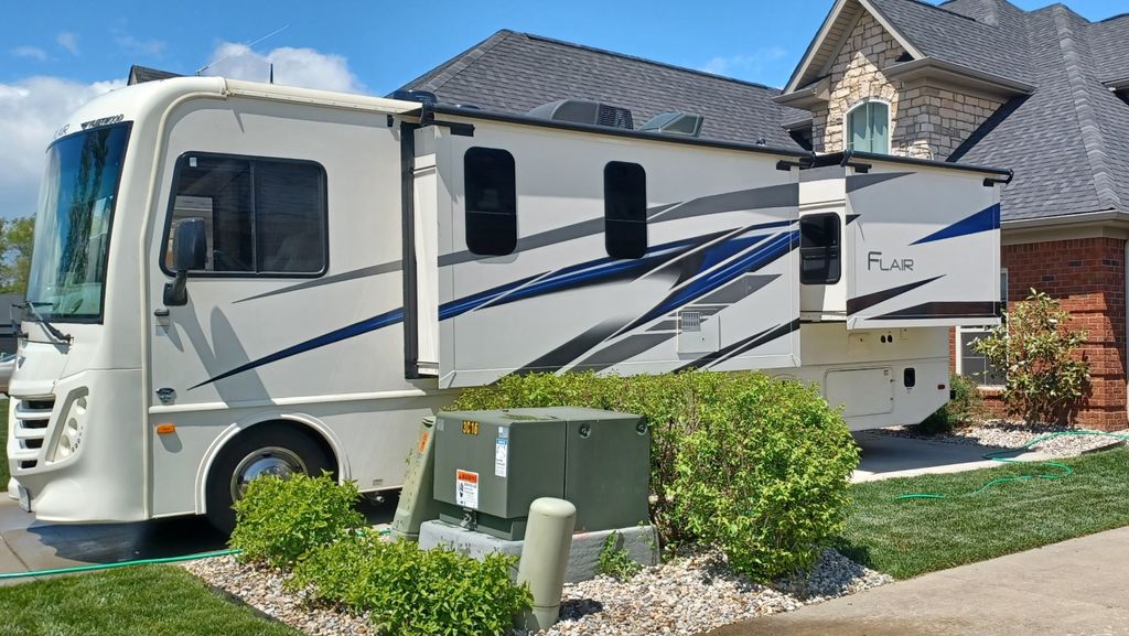 2021 Fleetwood Flair 28A - National Vehicle