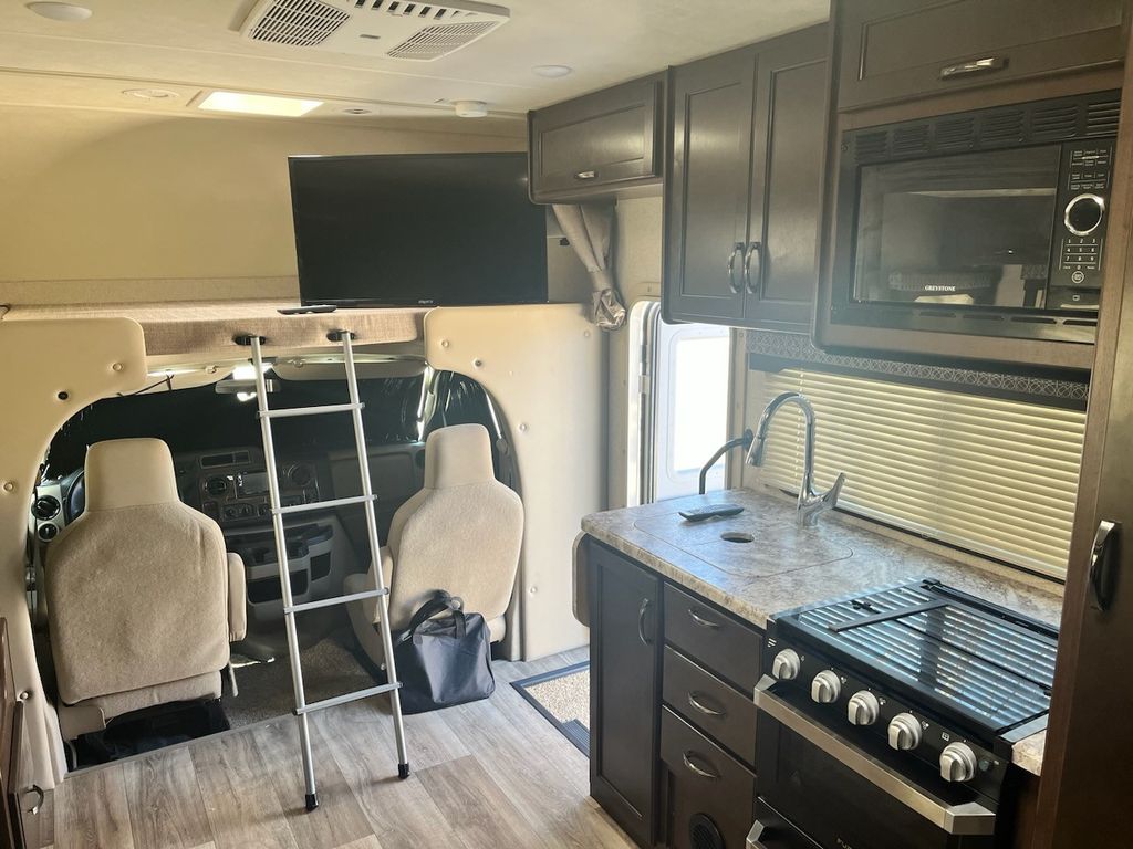 2020 Thor Motor Coach Four Winds 24F - National Vehicle