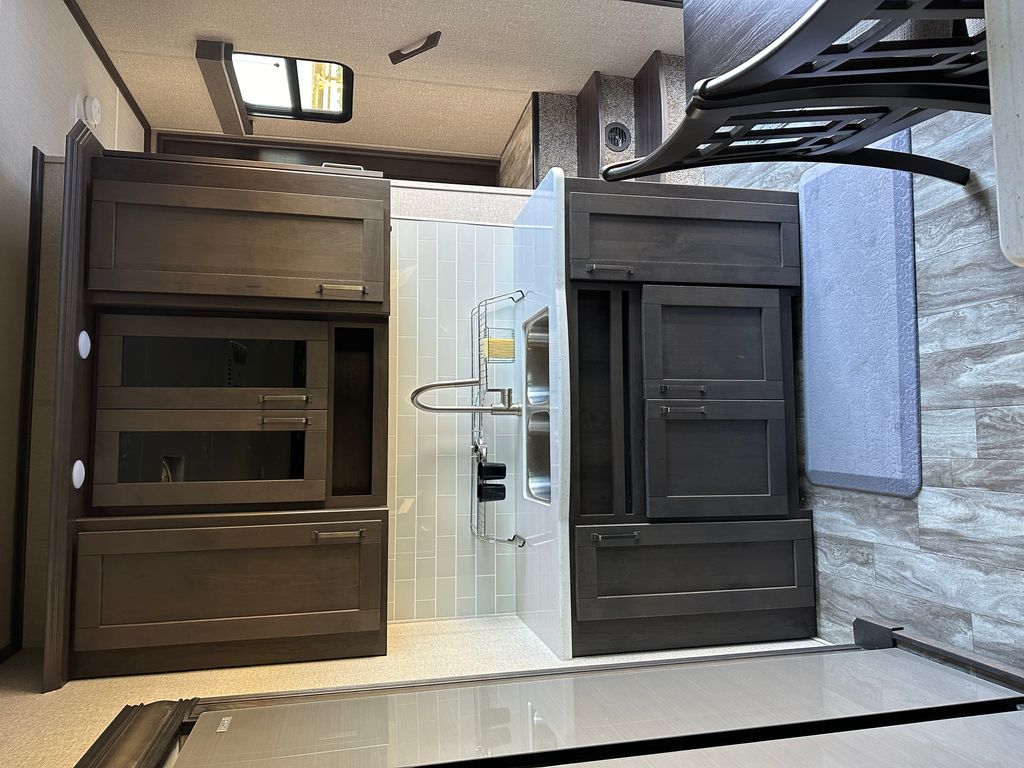 2022 Grand Design Reflection 341RDS - National Vehicle