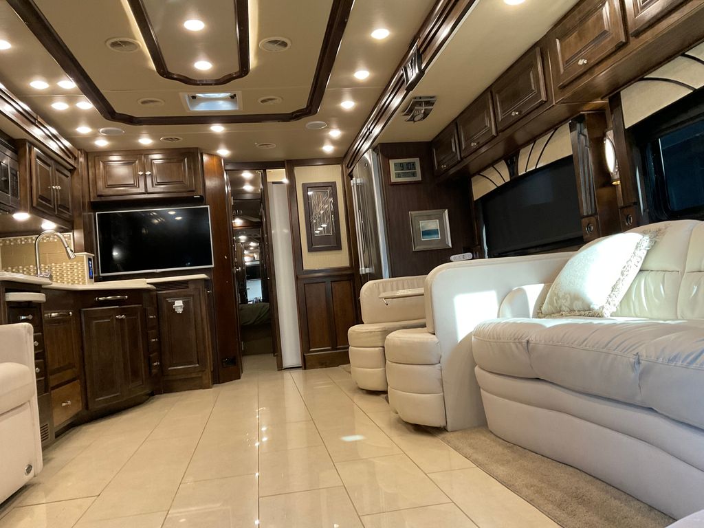 2016 Tiffin Motorhomes Phaeton 40QKH - National Vehicle