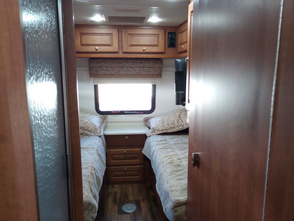 2017 Coach House Platinum 220-TB - National Vehicle