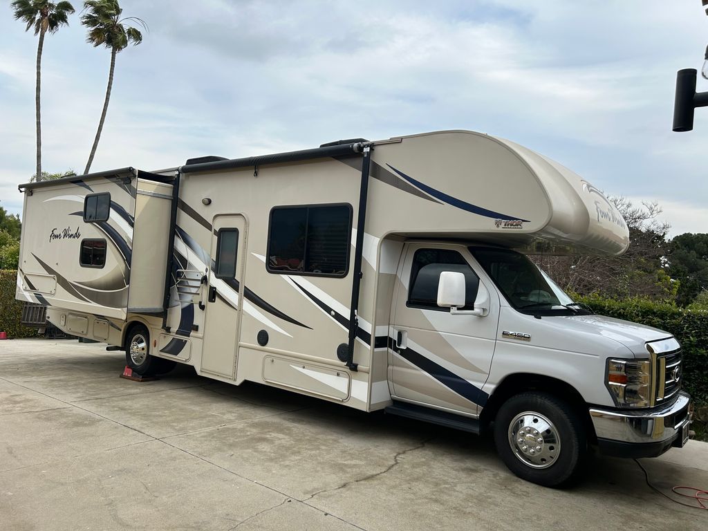 2019 Thor Motor Coach Four Winds 30D - National Vehicle