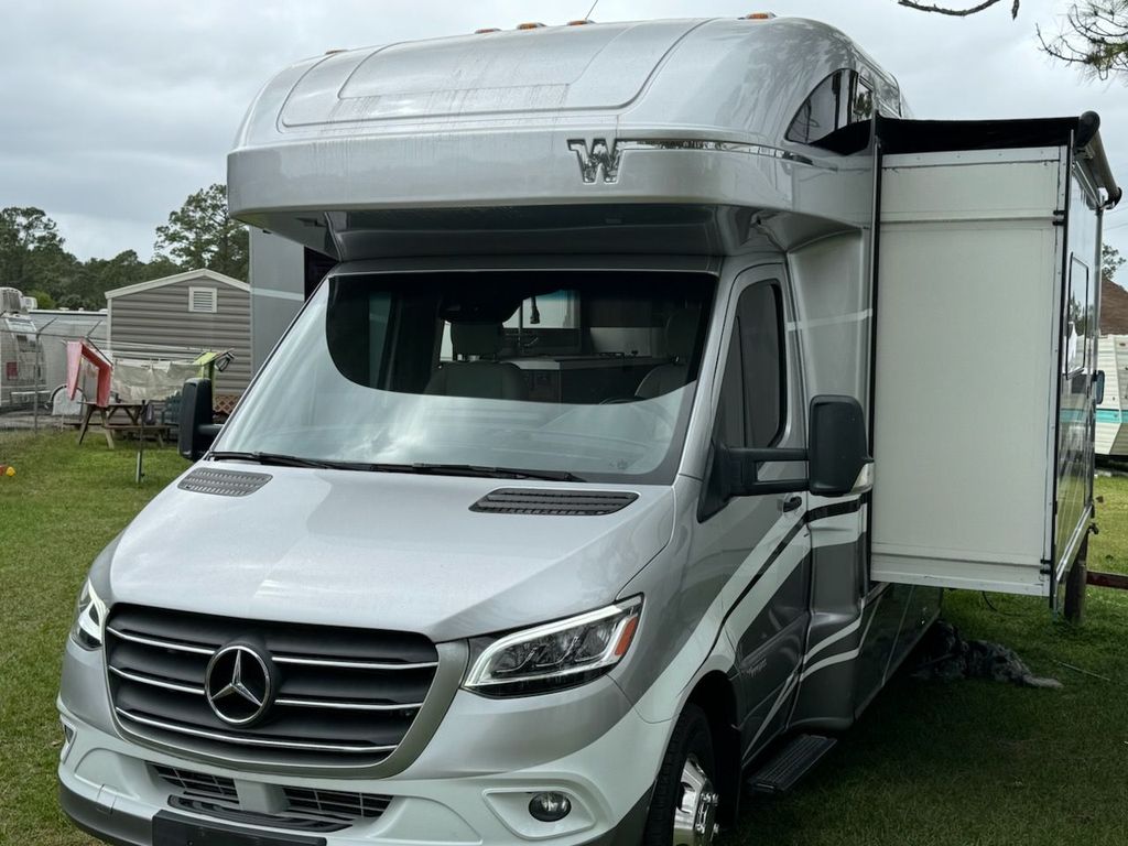 2021 Winnebago View 24J - National Vehicle