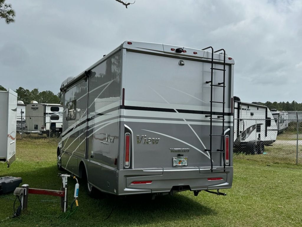 2021 Winnebago View 24J - National Vehicle