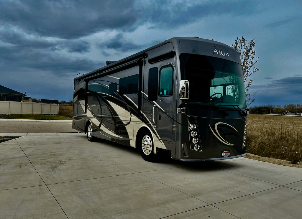 2017 Thor Motor Coach Aria 3401 - National Vehicle