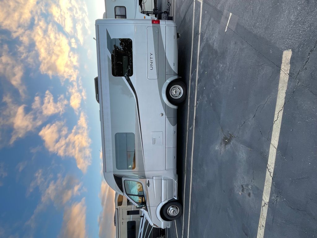 2016 Leisure Travel Van Unity U24TB - National Vehicle