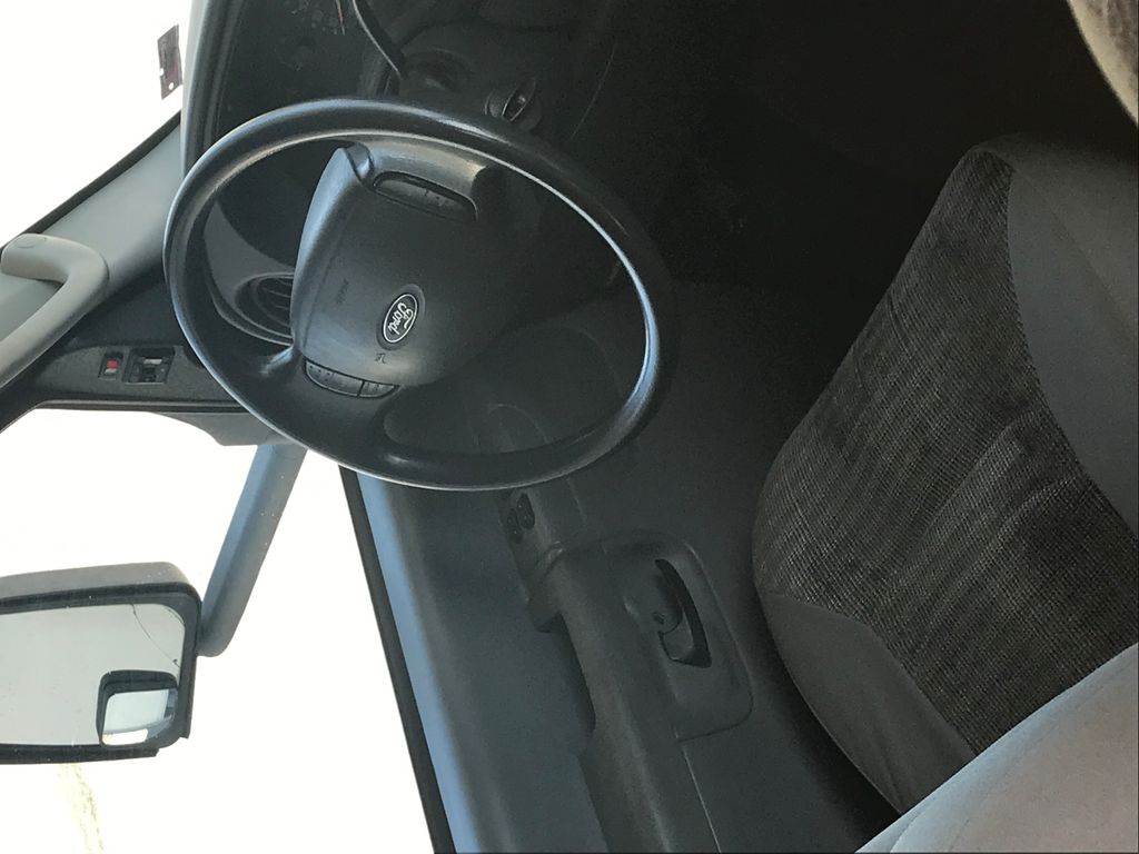 2004 Gulf Stream Conquest Limited Edition 6236 - National Vehicle