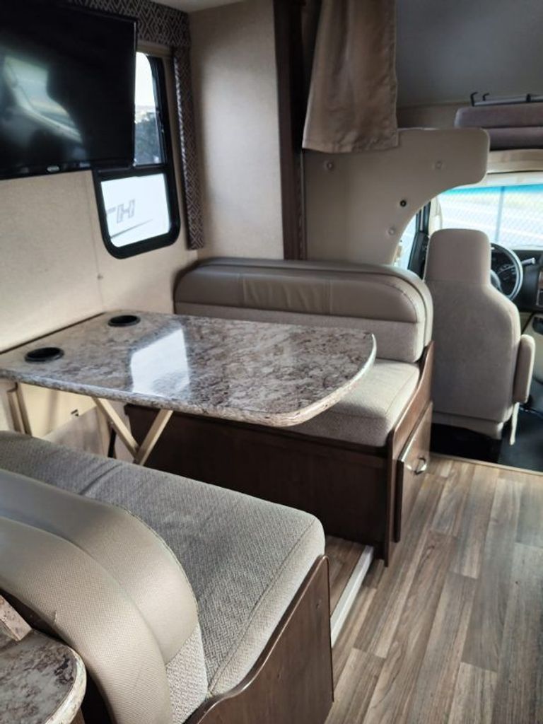 2017 Thor Motor Coach Four Winds 28Z - National Vehicle