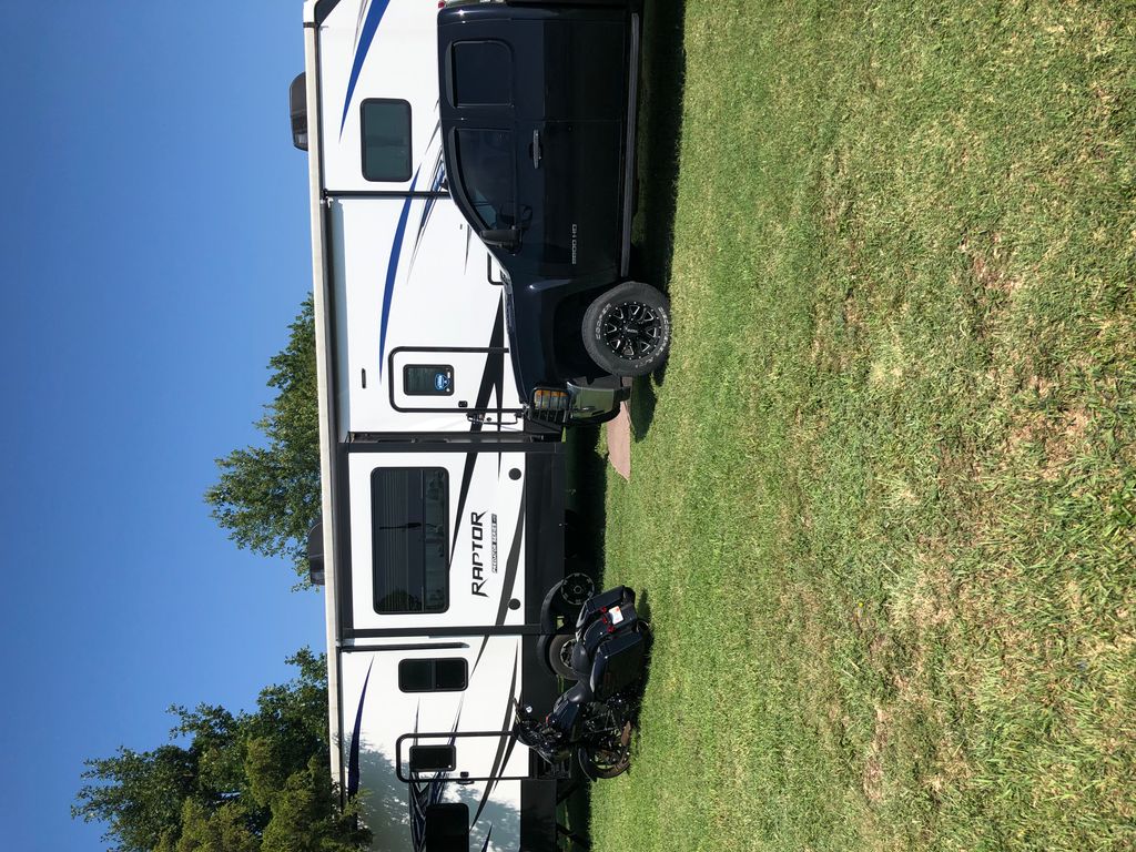 2018 Keystone Raptor Predator 3513P - National Vehicle