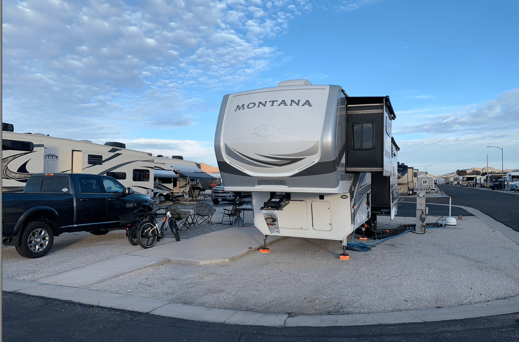 2022 Keystone Montana Legacy Edition 3121RL - National Vehicle