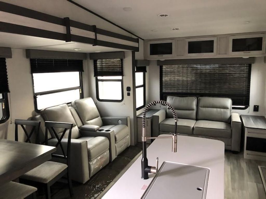 2021 Keystone Sprinter 30RL - National Vehicle