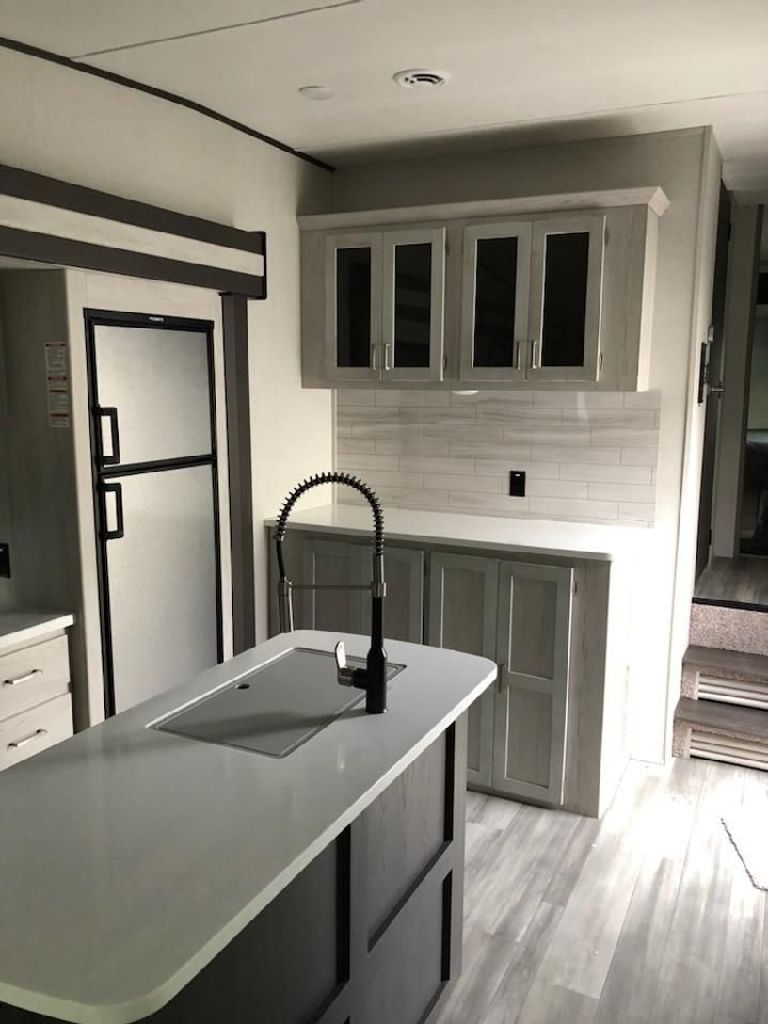 2021 Keystone Sprinter 30RL - National Vehicle