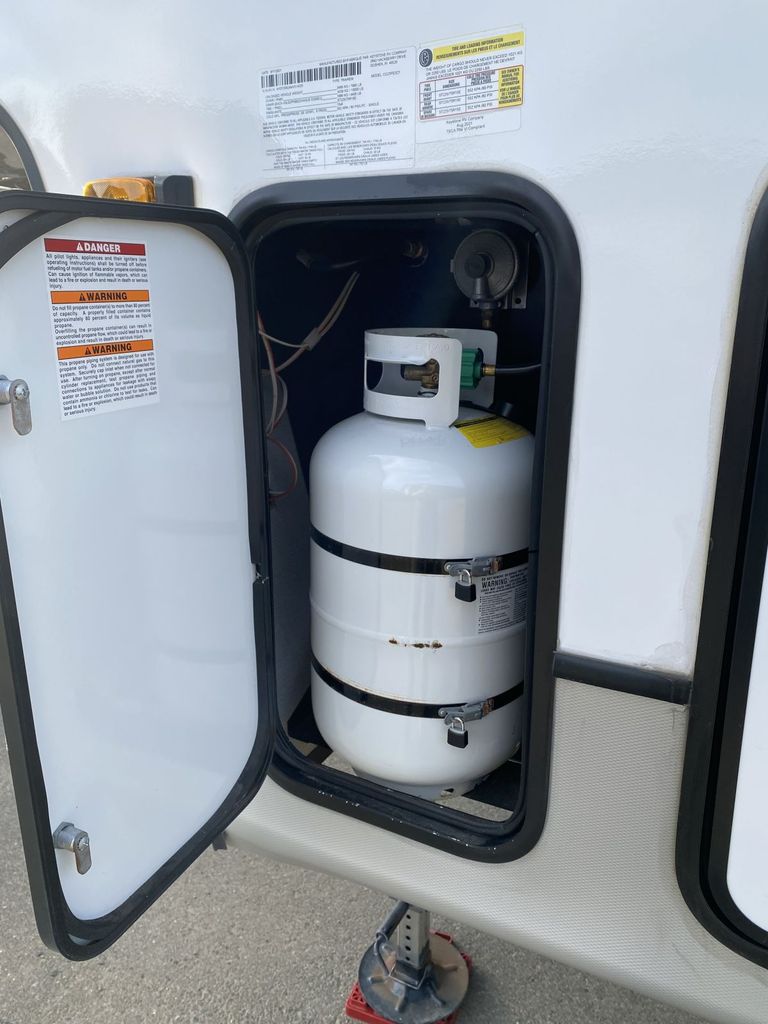 2021 Keystone Cougar Half-Ton 25RES - National Vehicle