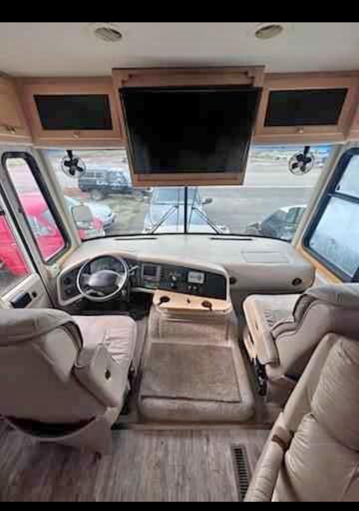 2006 Tiffin Motorhomes Allegro Bay 37DB - National Vehicle
