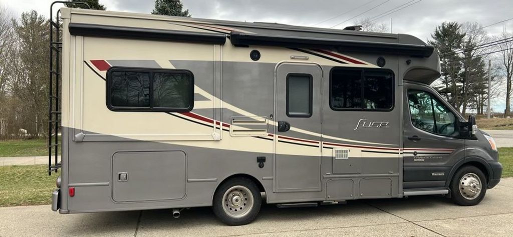 2017 Winnebago Fuse 23T - National Vehicle