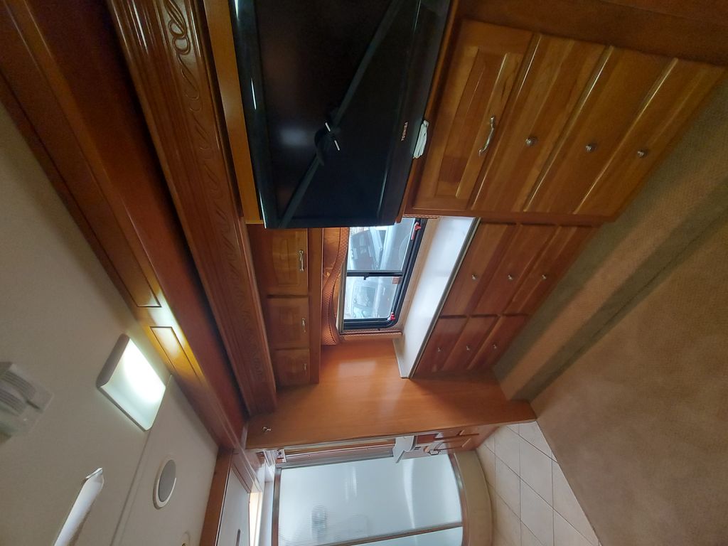 2007 Beaver Contessa Pacifica - National Vehicle