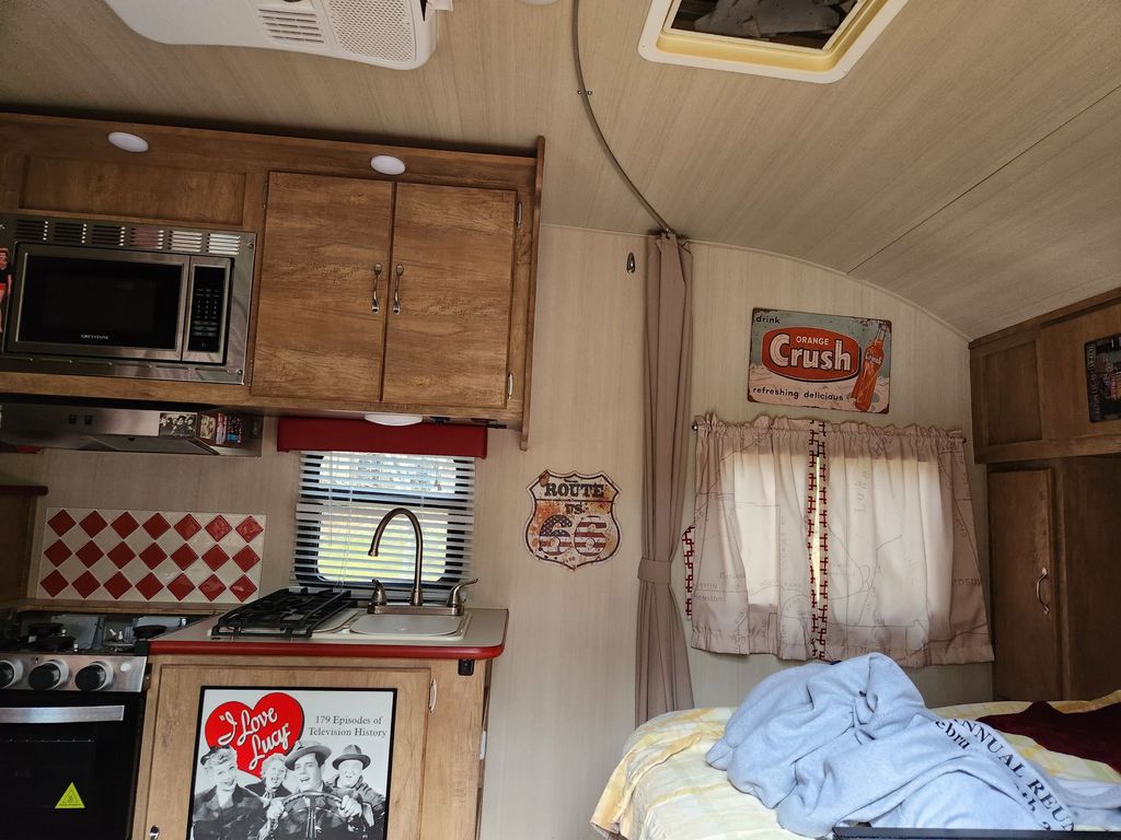 2019 Gulf Stream Vintage Cruiser 19RBS - National Vehicle