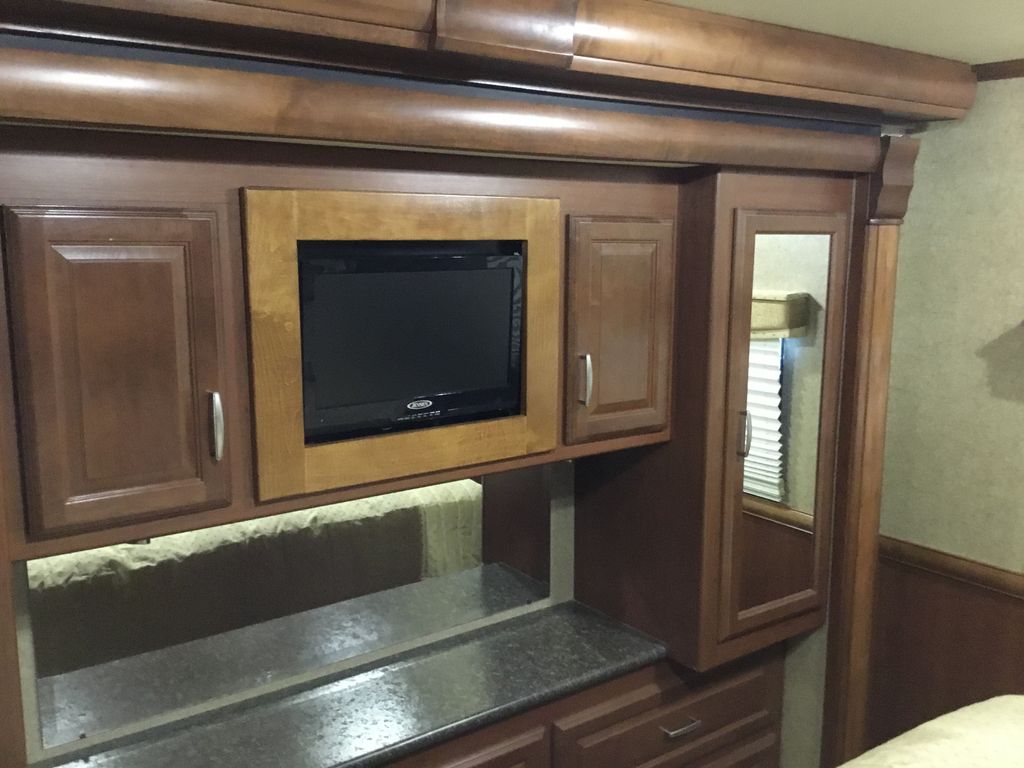 2013 Thor Motor Coach Challenger 37KT - National Vehicle