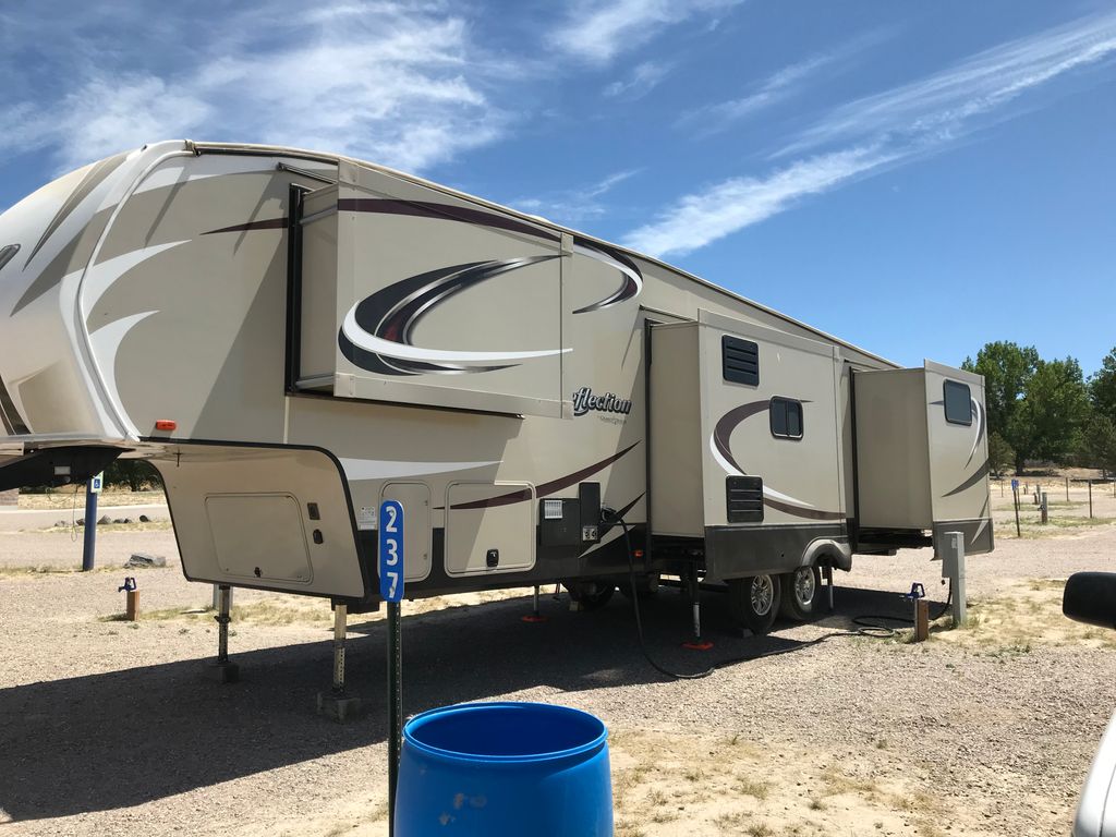 2017 Grand Design Reflection 311BHS - National Vehicle