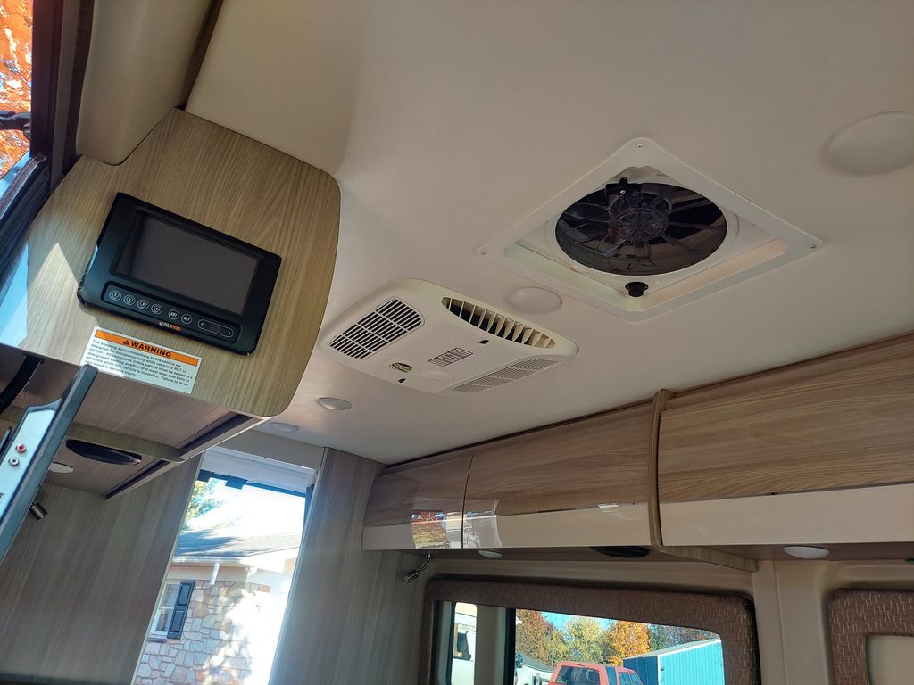 2020 Thor Motor Coach Sequence 20L - National Vehicle