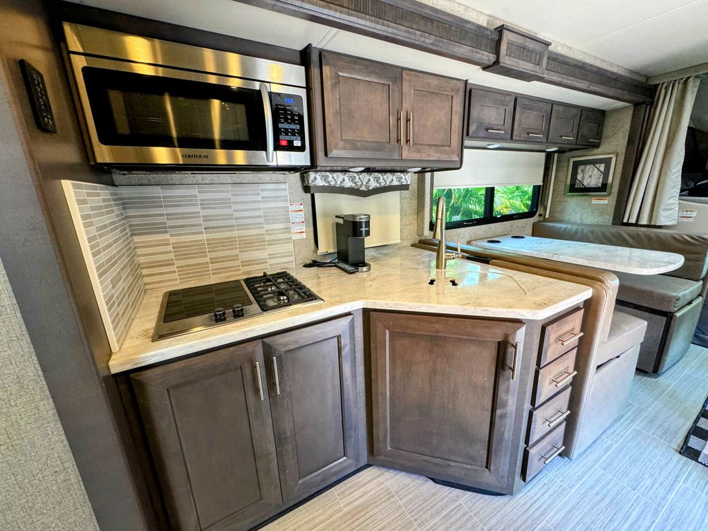 2022 Thor Motor Coach Magnitude RS36 - National Vehicle