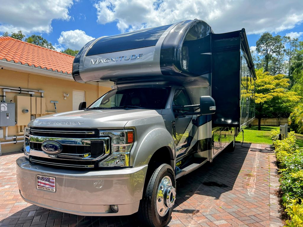 2022 Thor Motor Coach Magnitude RS36 - National Vehicle