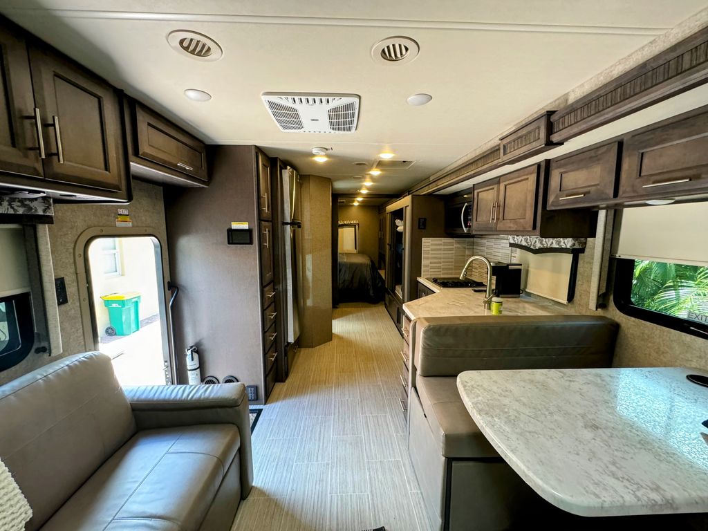 2022 Thor Motor Coach Magnitude RS36 - National Vehicle