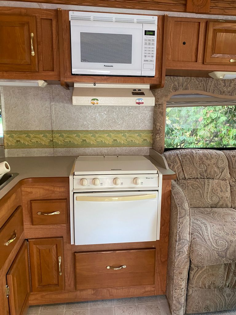 2003 Coachmen Santara 316KS - National Vehicle