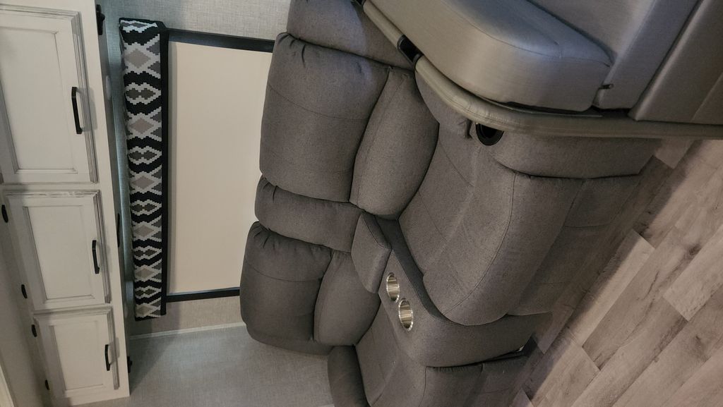 2022 Jayco Greyhawk 30Z - National Vehicle