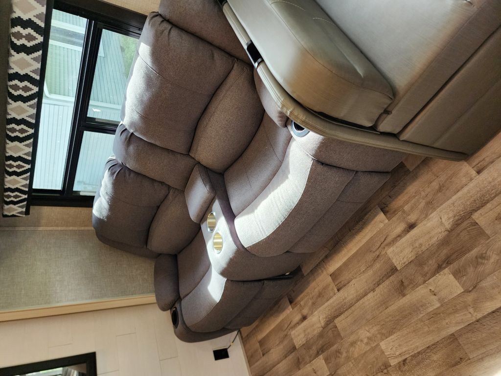 2022 Jayco Greyhawk 30Z - National Vehicle