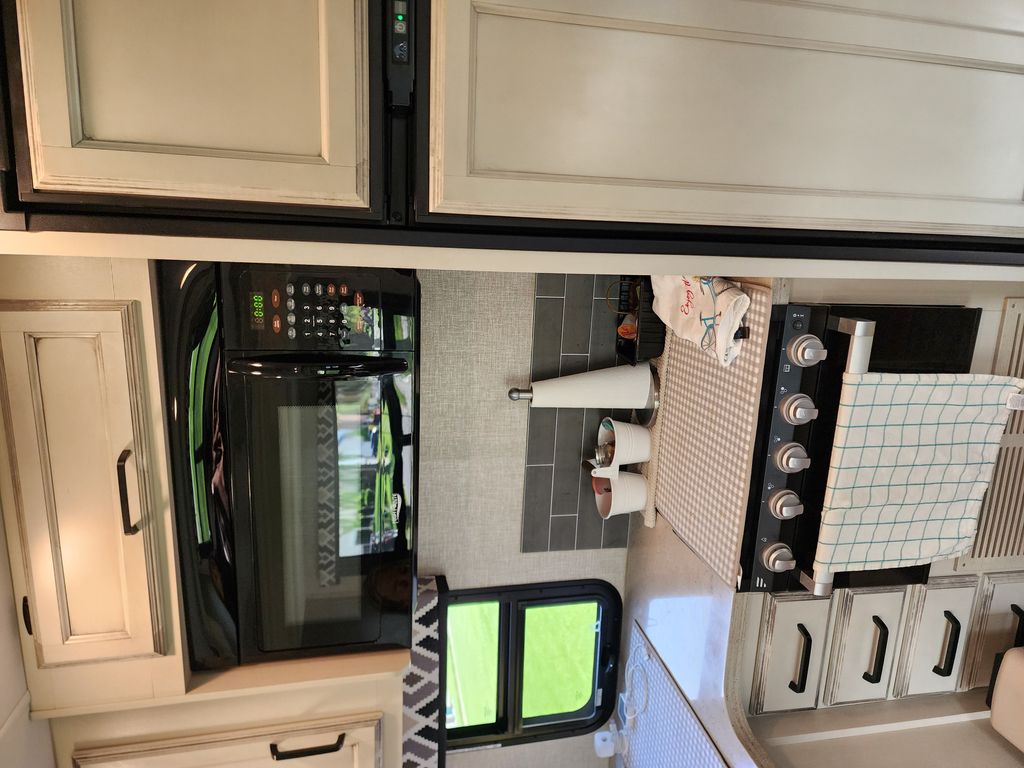 2022 Jayco Greyhawk 30Z - National Vehicle