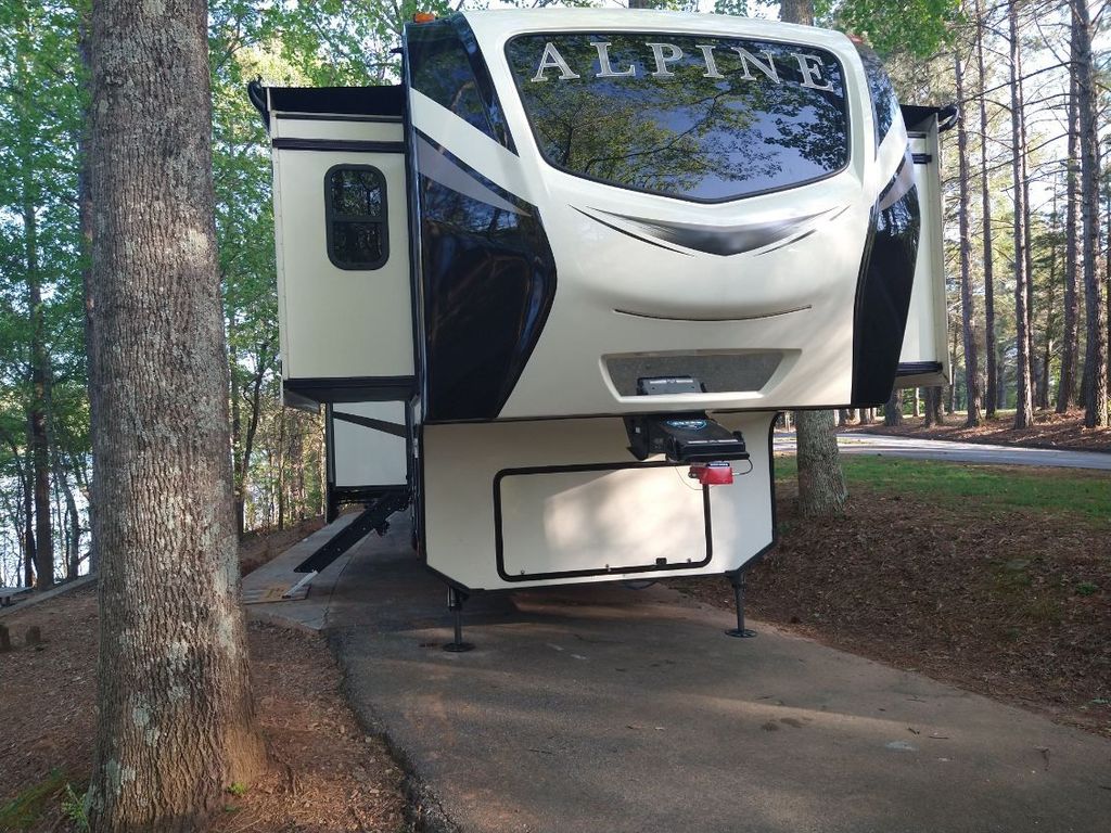 2019 Keystone Alpine 3701FL - National Vehicle