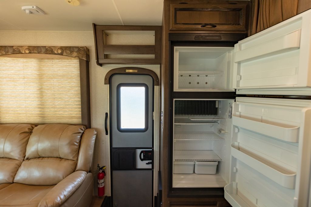 2019 Coachmen Freelander 27QB - National Vehicle