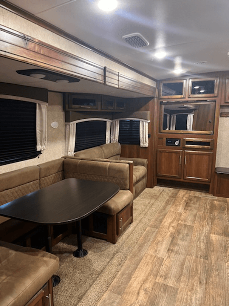 2018 Jayco Eagle HT 314BHDS - National Vehicle