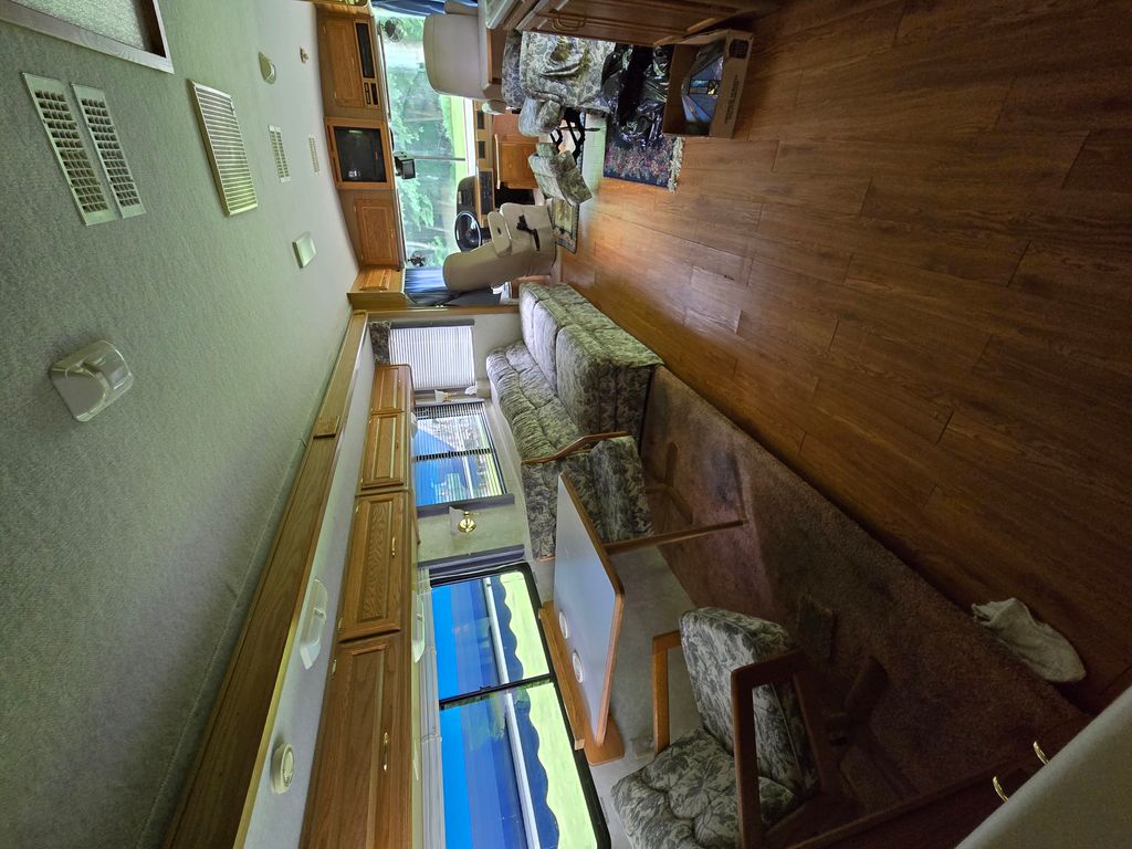 1999 Fleetwood Bounder 39Z - National Vehicle