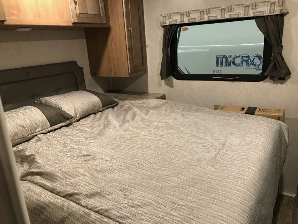 2018 Forest River Flagstaff Micro Lite 25FKS - National Vehicle