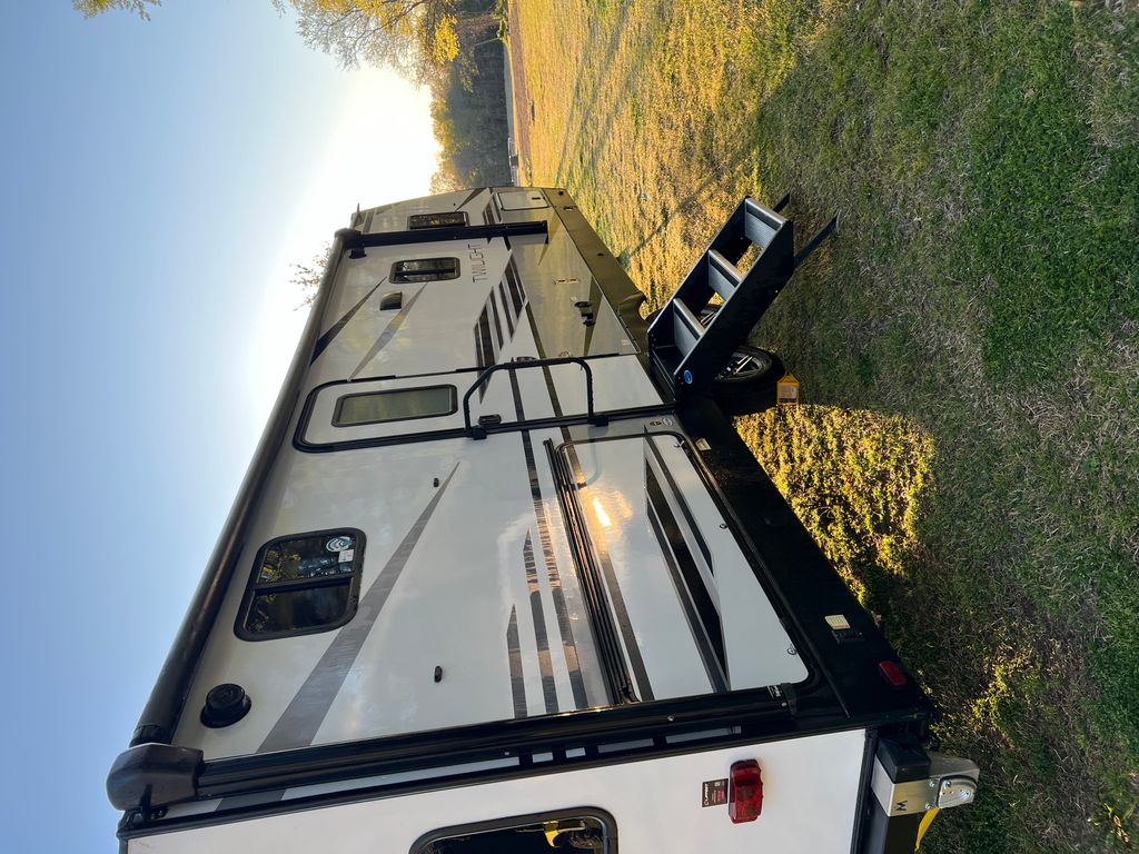 2022 Cruiser RV Twilight TWS 2580 - National Vehicle