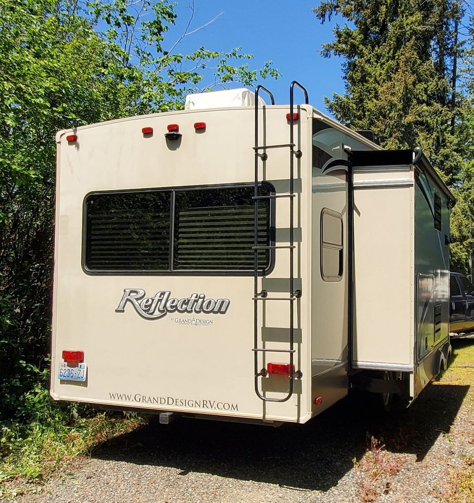 2015 Grand Design Reflection 29RS - National Vehicle