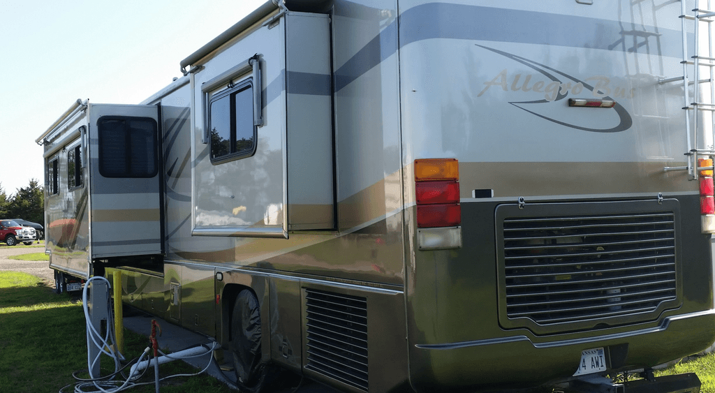 2003 Tiffin Motorhomes Allegro Bus 40DP - National Vehicle