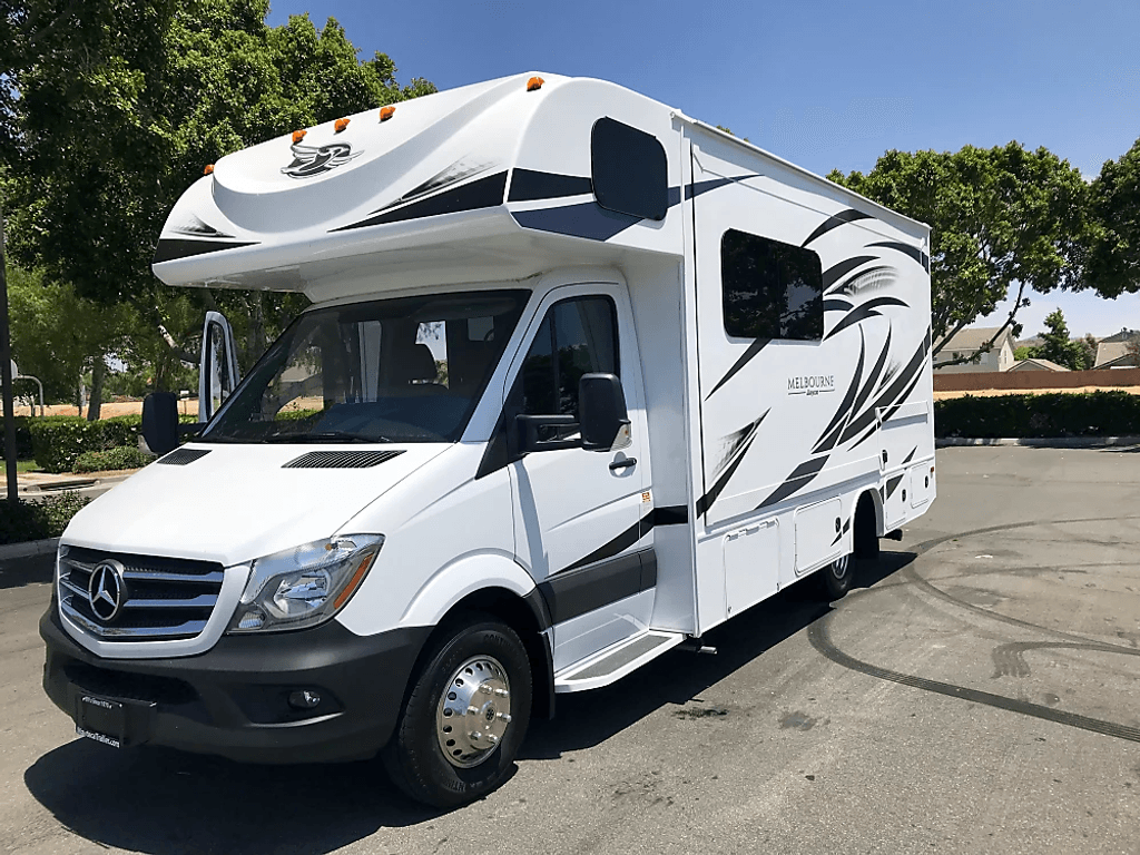 2019 Jayco Melbourne 24L - National Vehicle