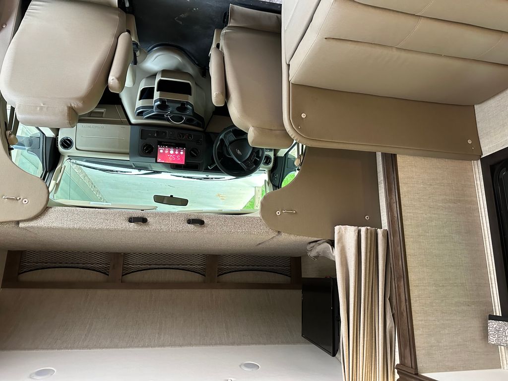 2022 Jayco Greyhawk 27U - National Vehicle