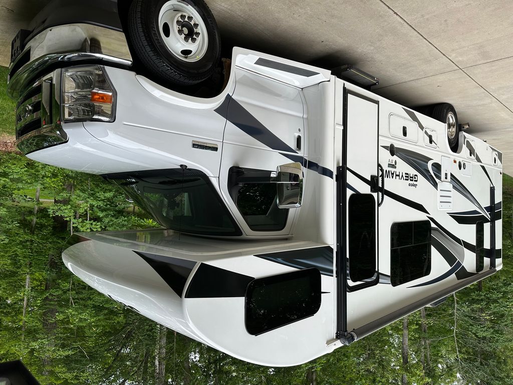 2022 Jayco Greyhawk 27U - National Vehicle