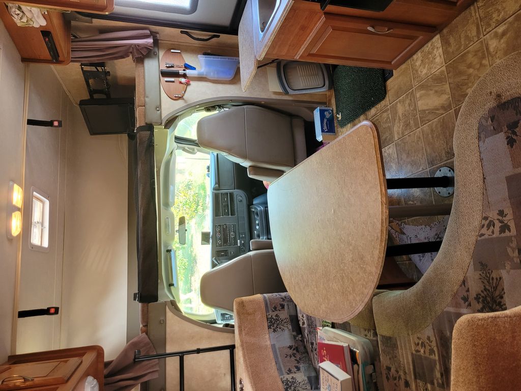 2010 Coachmen Freelander 2130QB - National Vehicle