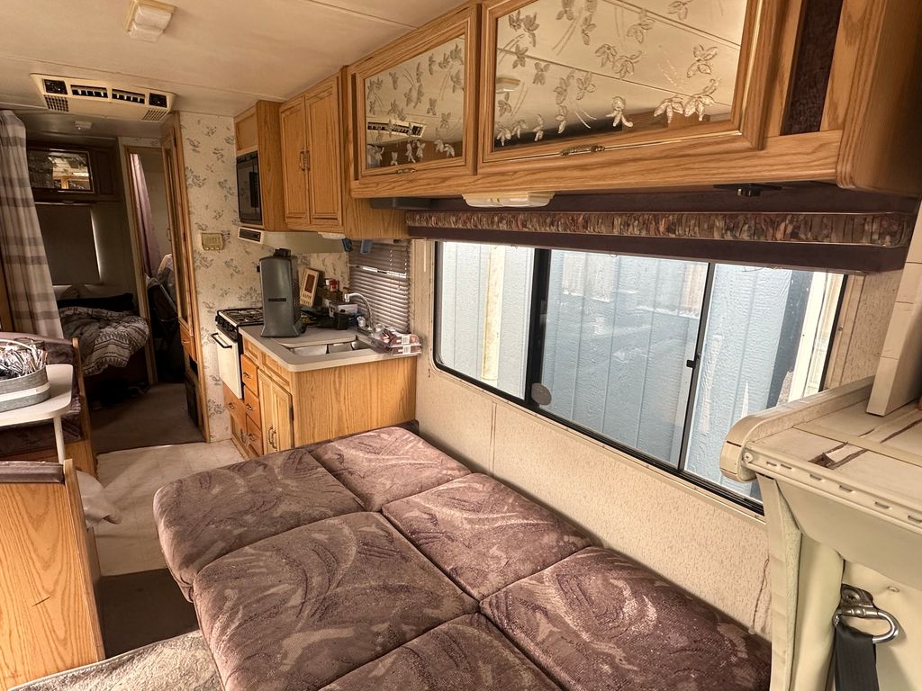 1994 Winnebago Minnie Winnie 27RC - National Vehicle