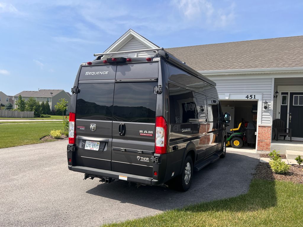 2022 Thor Motor Coach Sequence 20L - National Vehicle