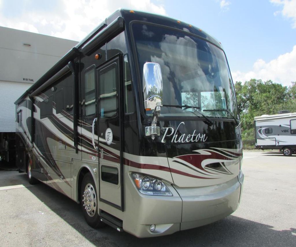 2014 Tiffin Motorhomes Phaeton 36GH - National Vehicle