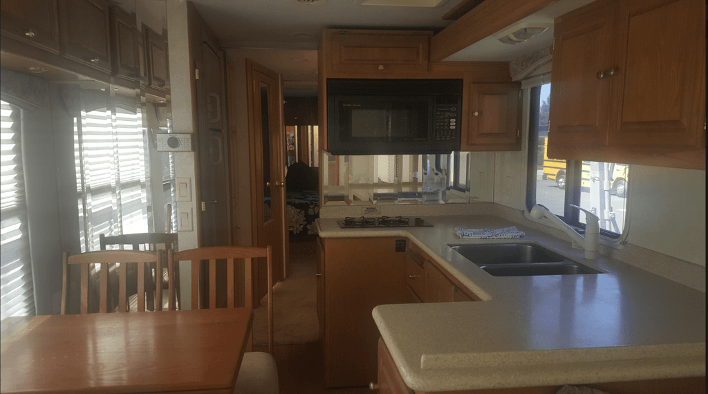 1999 Alpine Coach Motorhomes 36FD - National Vehicle