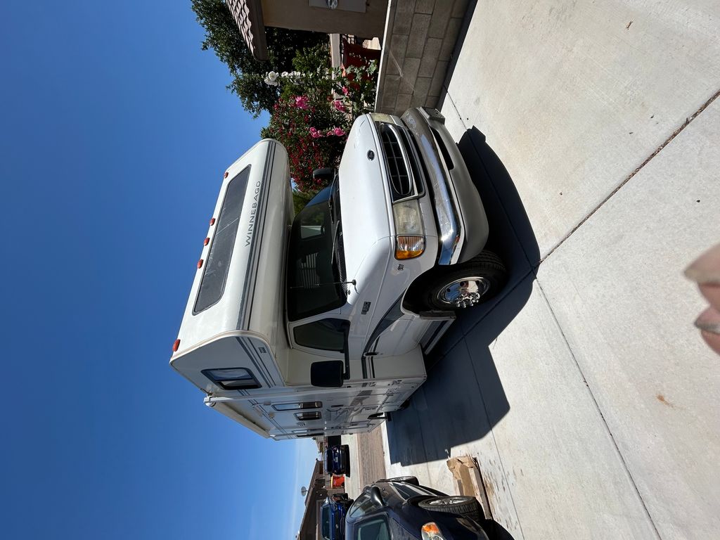 2002 Winnebago Minnie 24V - National Vehicle