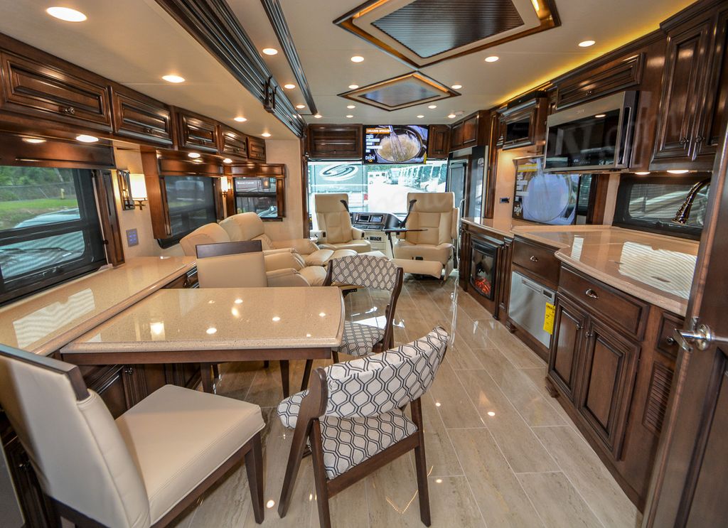 2020 Newmar Dutch Star 3709 - National Vehicle