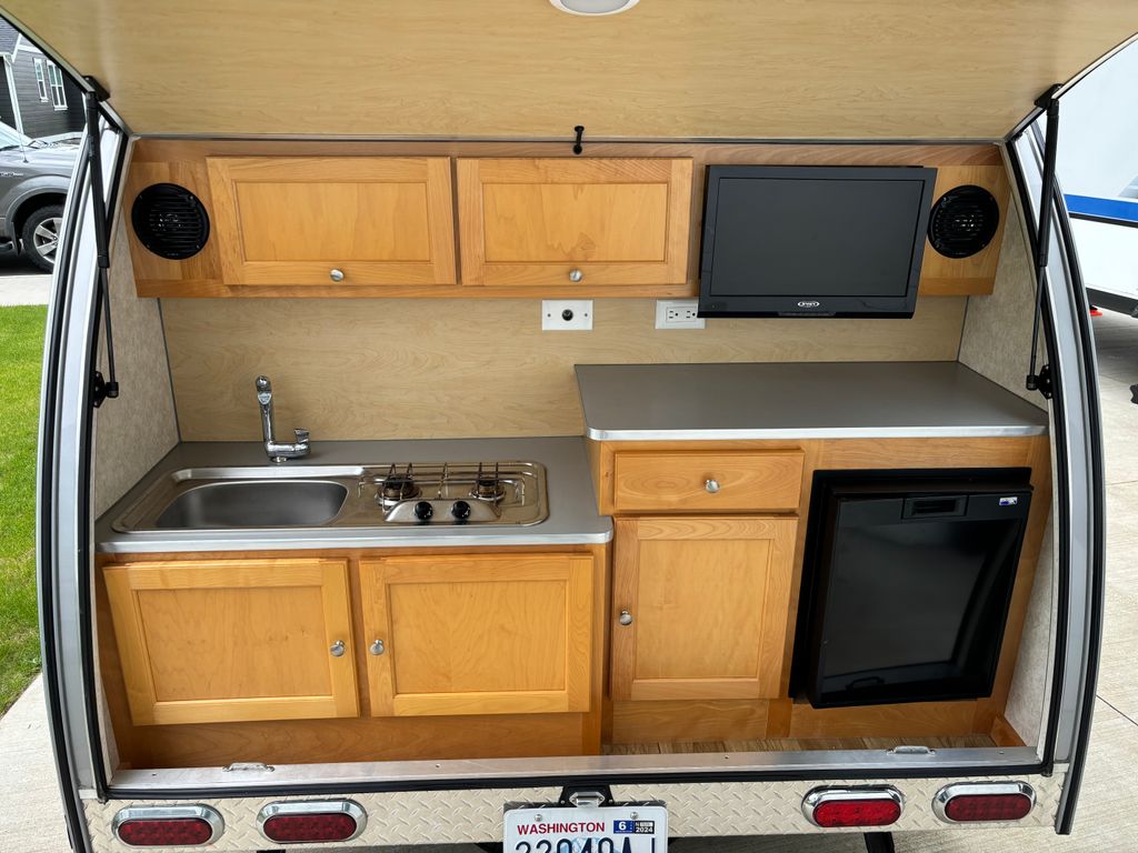 2017 NuCamp T@B 320 CS-S - National Vehicle